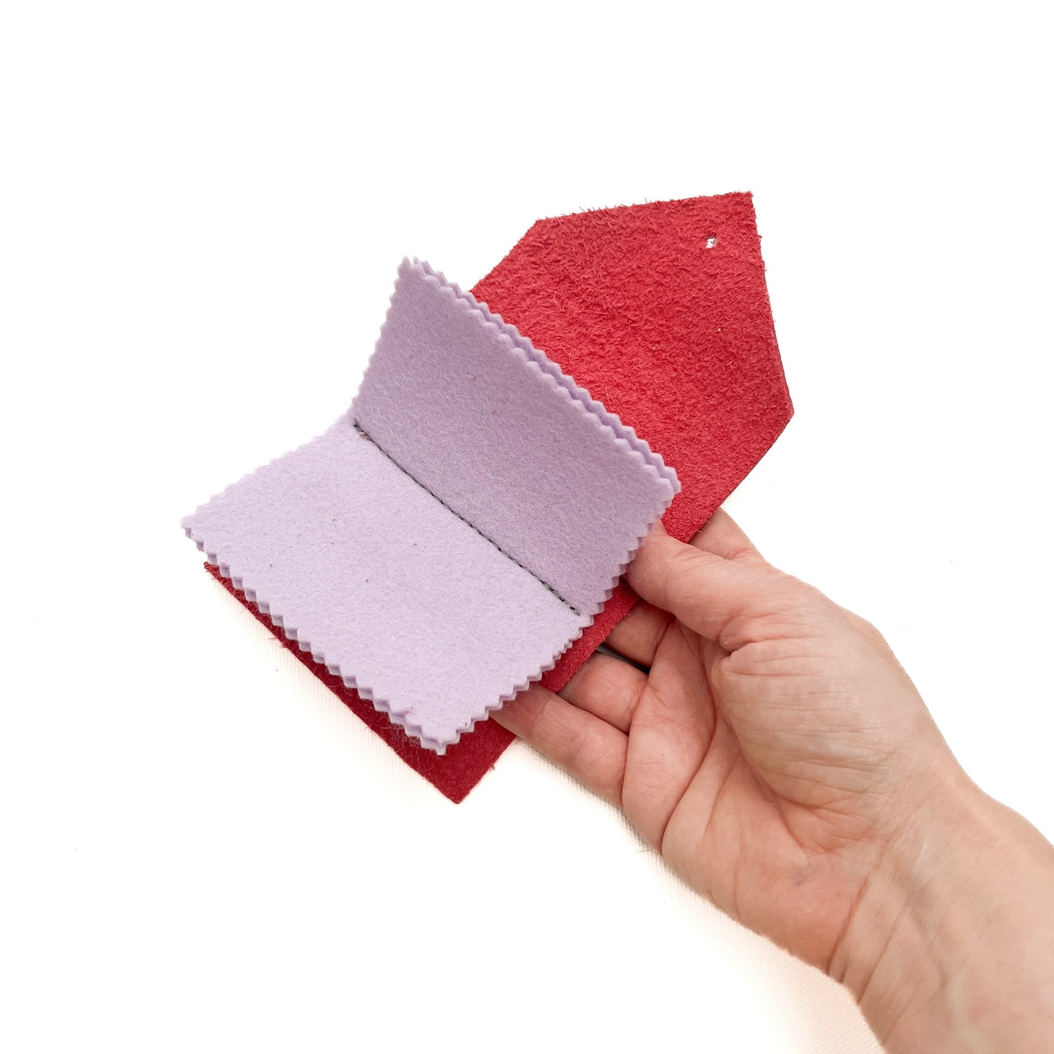 Handmade Leather Needle Case – Stitch Happy.